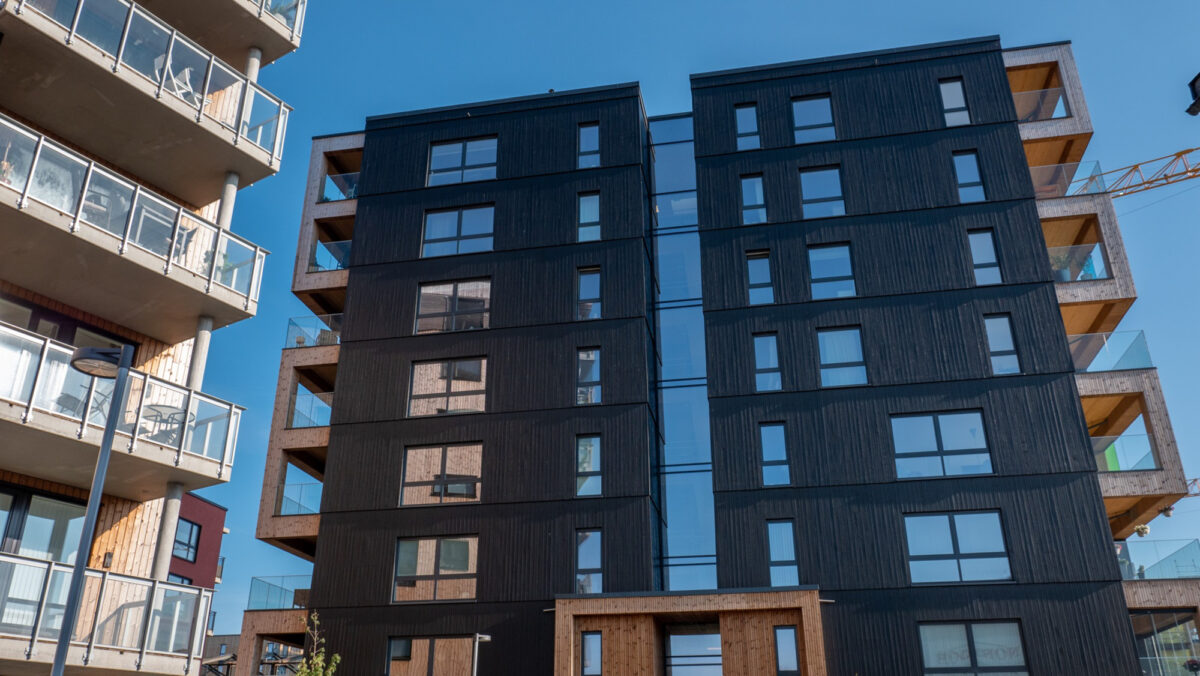 Grankledning og Thermowood til Maskinparken TRE Nye Lilleby - Woodify